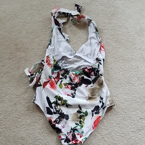 Modcloth | Swim | Here Comes The Ruffle White Floral Pc Swimsuit | Poshmark